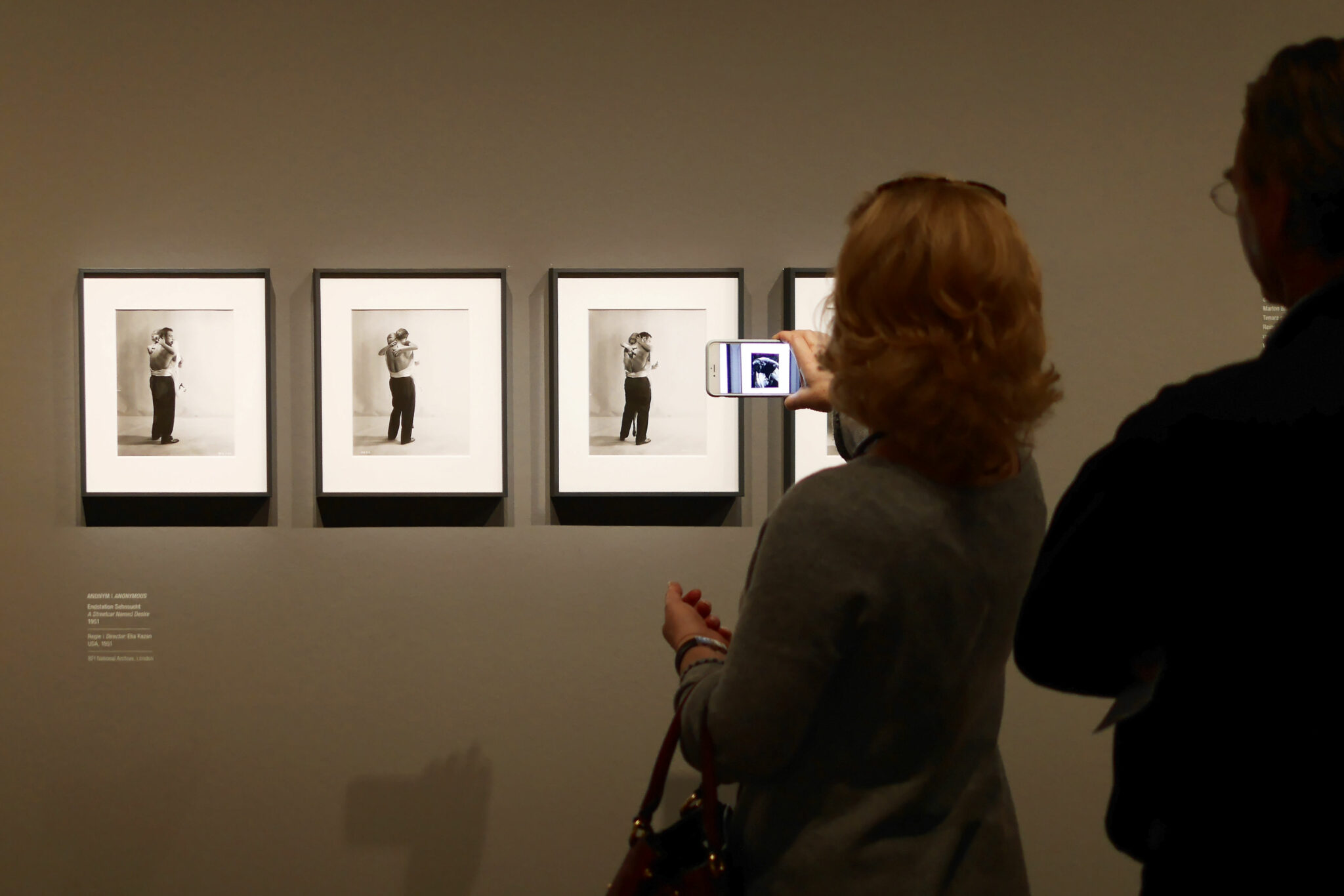 아티바이브가 제시하는 새로운 예술 관람법 – heyPOP