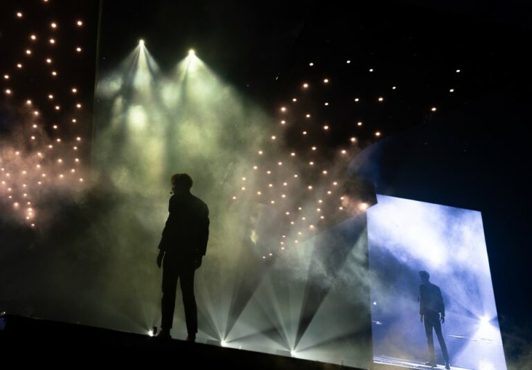 BTS, 에이티즈… 콘서트 무대는 어떻게 만들어질까? – heyPOP