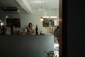 삼각지 골목의 커피하우스, 엔지니어링 클럽 – heyPOP